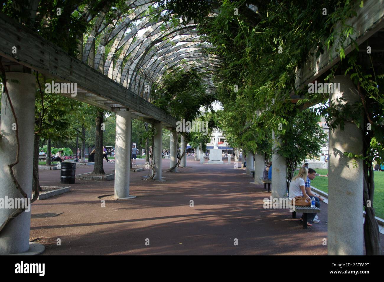 Pergola symbol hi-res stock photography and images - Alamy