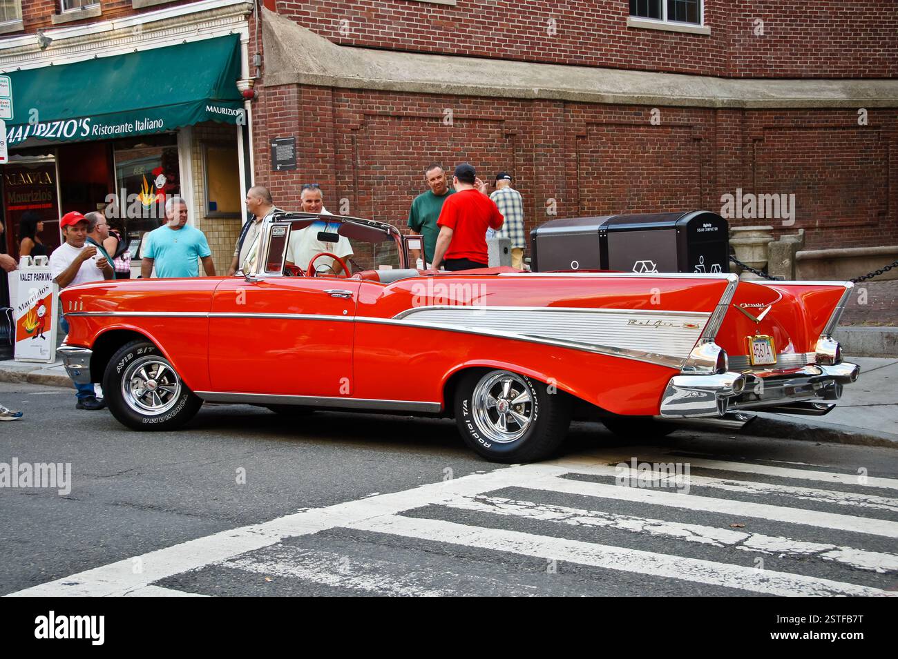 1957 television set hi-res stock photography and images - Alamy