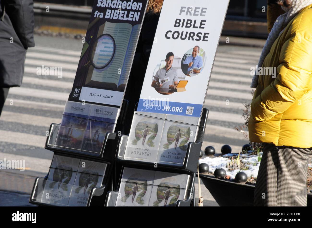 Copenhagen/ DenmarK/18 FEBRUARY 2025/ jehovahs witness tand in ...