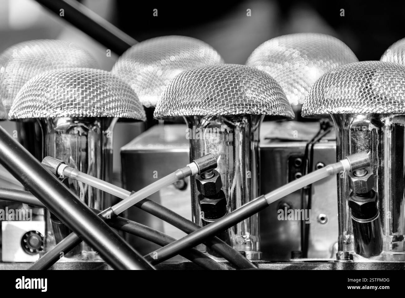 Engine engine block Black and White Stock Photos & Images - Alamy