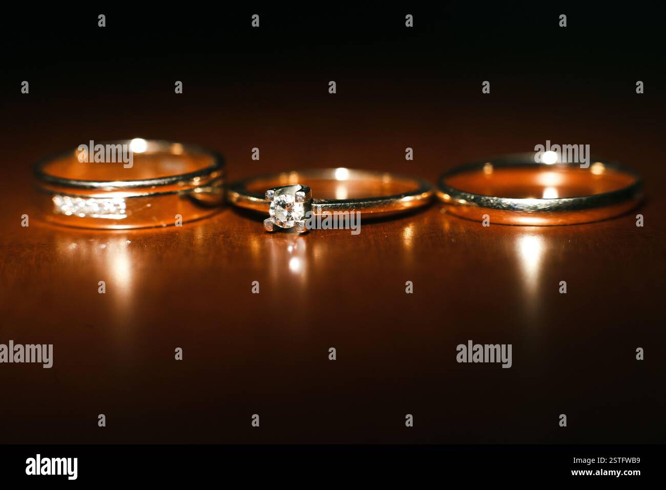 Nice wedding rings Stock Photo - Alamy