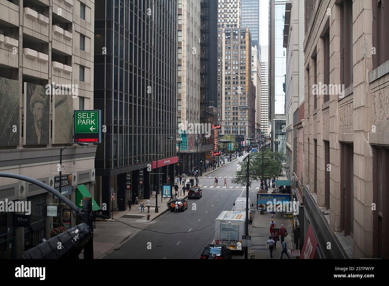 Fachadas st hi-res stock photography and images - Alamy