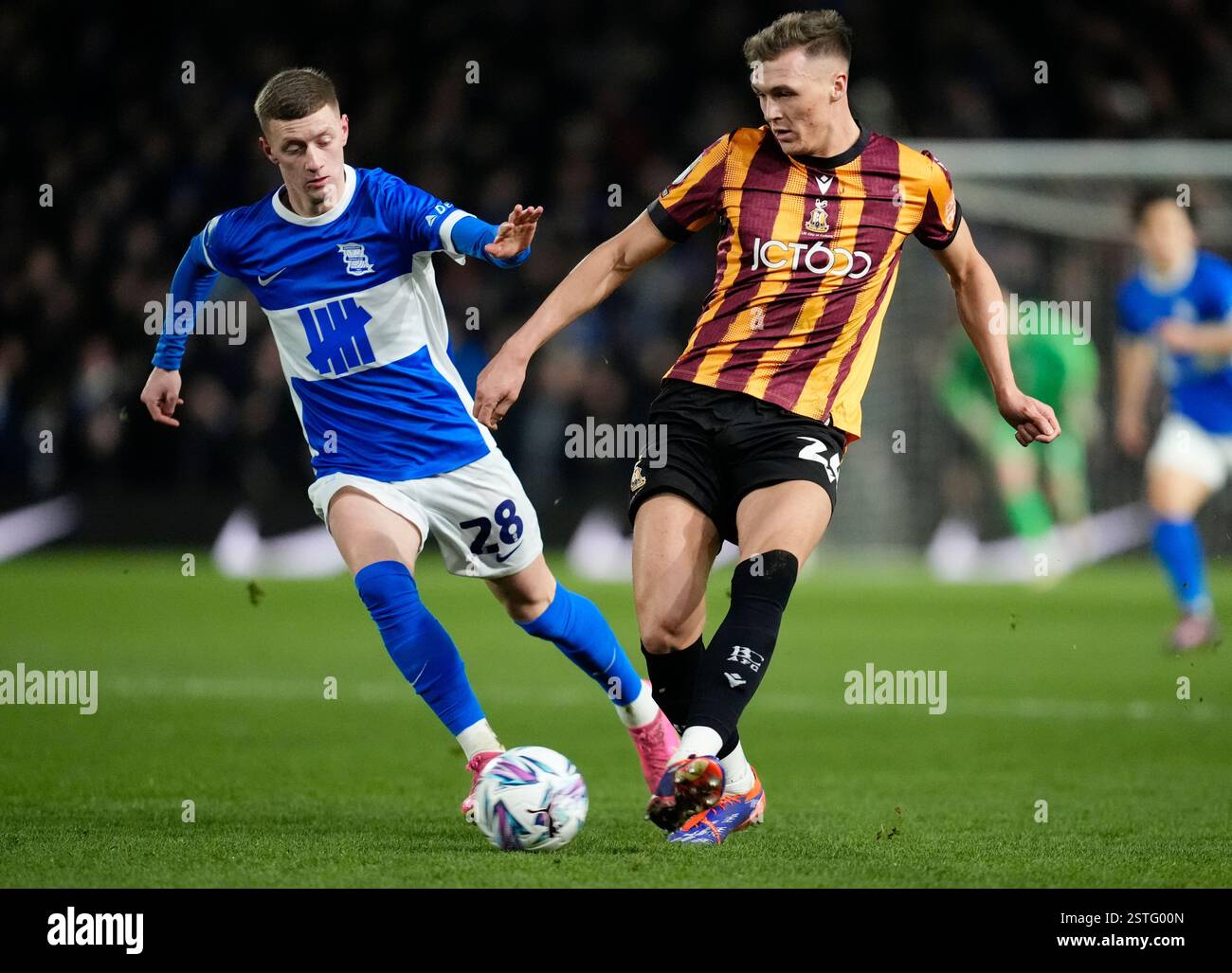Bradford City's Jack Shepherd (right) and Birmingham City's Jay ...