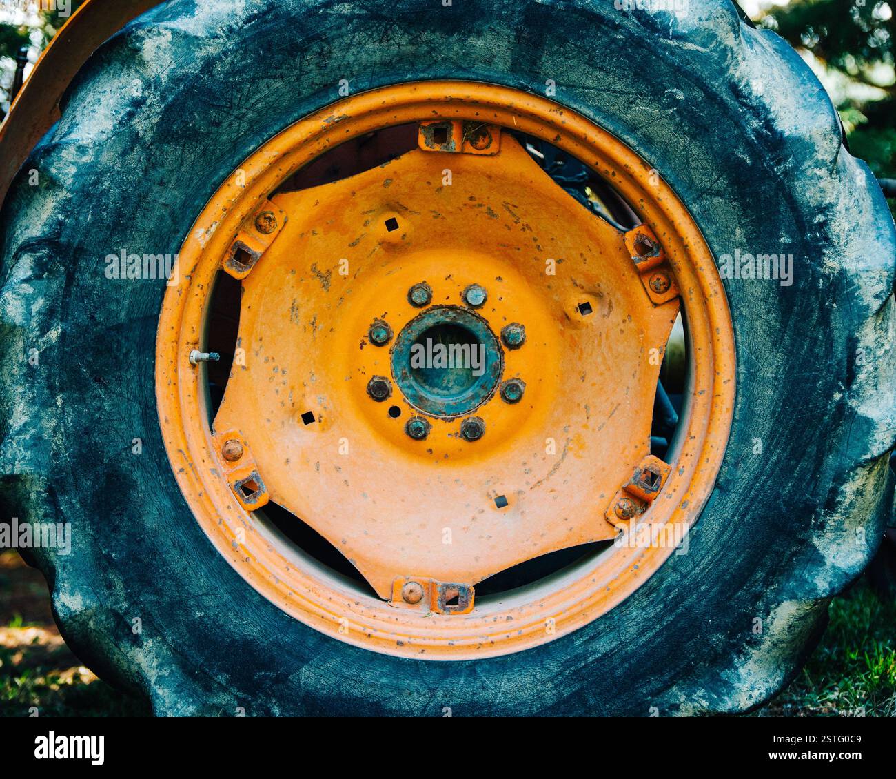 Detail of an old tractor wheel Stock Photo - Alamy