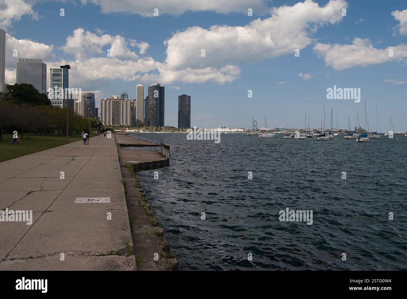 Chicago, Illinois, USA; Lake Michigan; Lakefront Park; Lakefront ...
