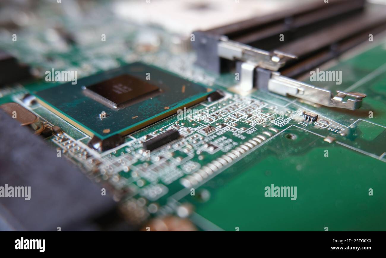 Advanced microfabrication technology hi-res stock photography and ...