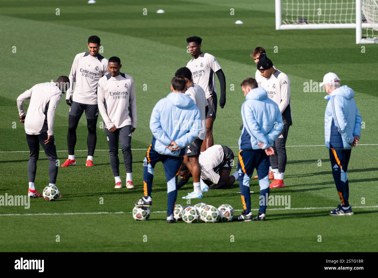 Valdebebas, Madrid, Spain. 18th Feb, 2025. Real Madrid players (from L ...
