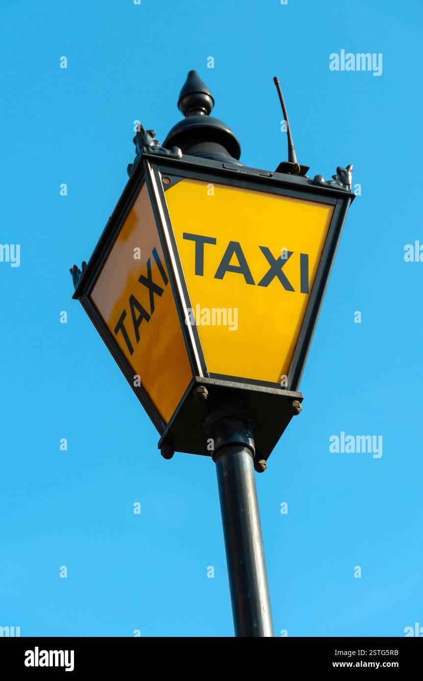 Capital taxi service hi-res stock photography and images - Alamy