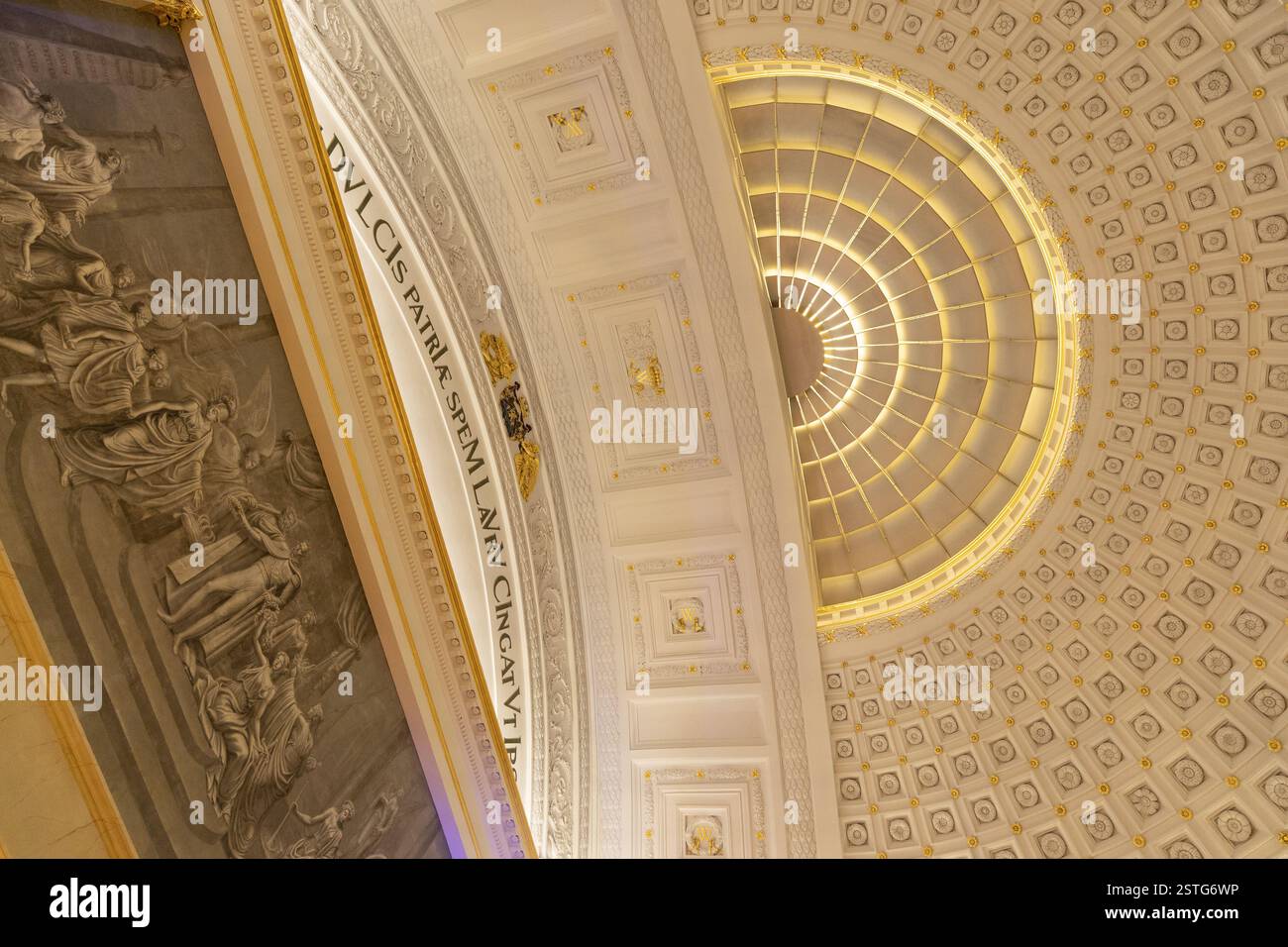 Honorary doctorate 2025 hi-res stock photography and images - Alamy