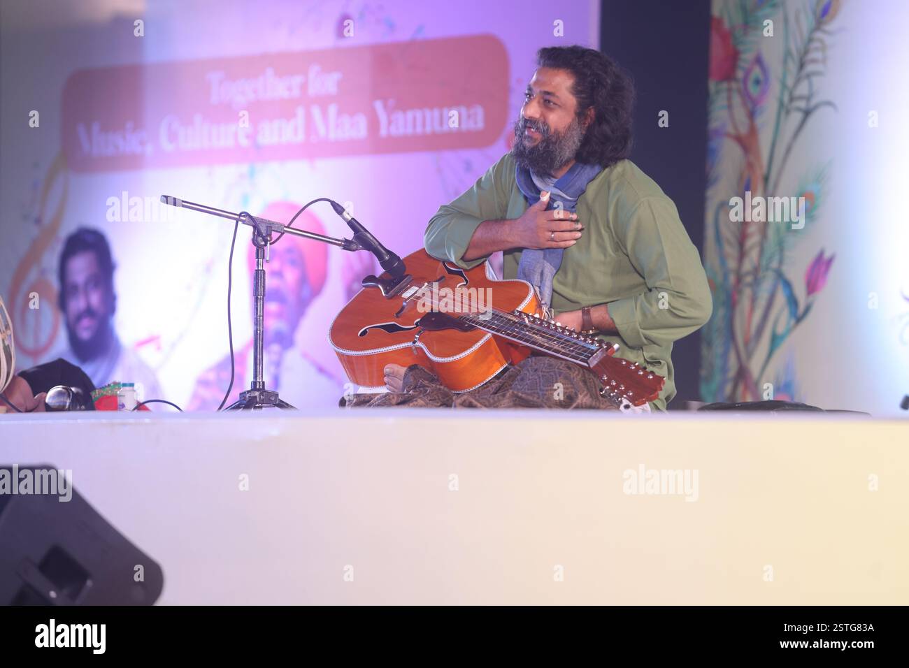 New Delhi, India. 19th Feb, 2025. NEW DELHI, INDIA - JANUARY 17: Guitarist Deepak Kshirsagar ...