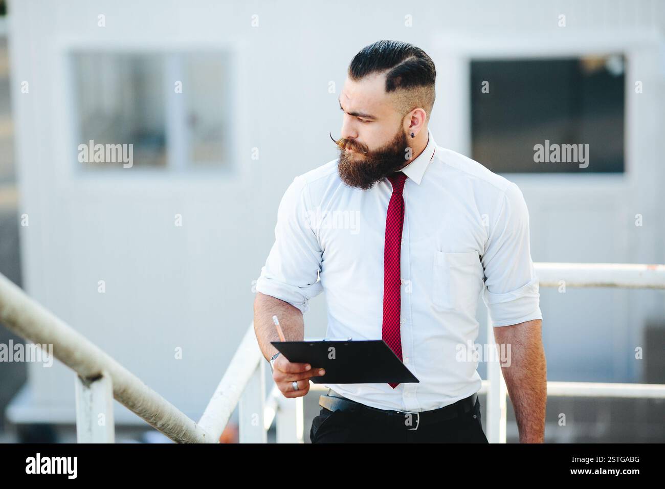 Documents employee hi-res stock photography and images - Alamy