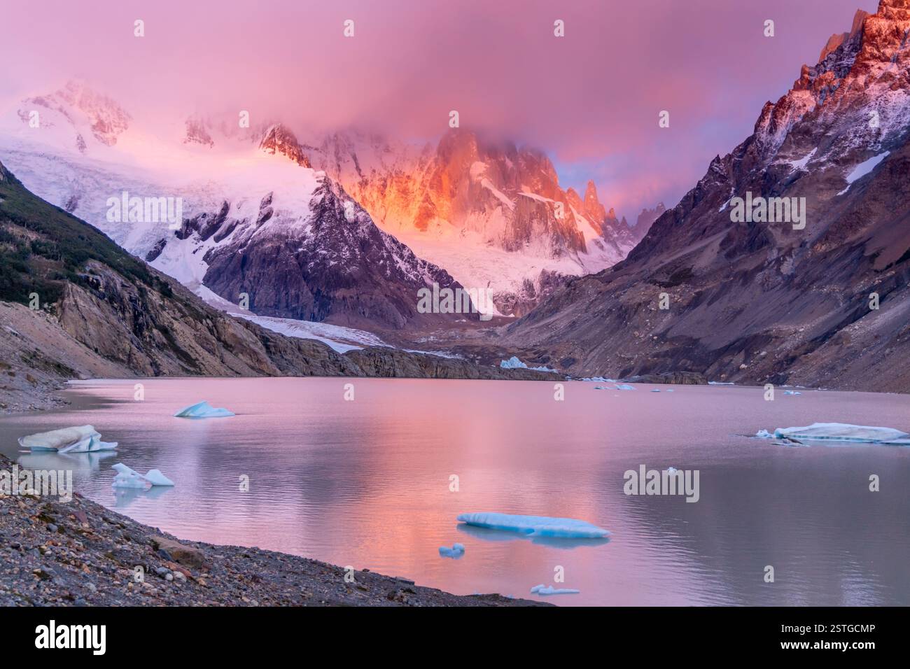 Majestic snow-capped mountains Cerro Torre in Patagonia, Argentina, El ...