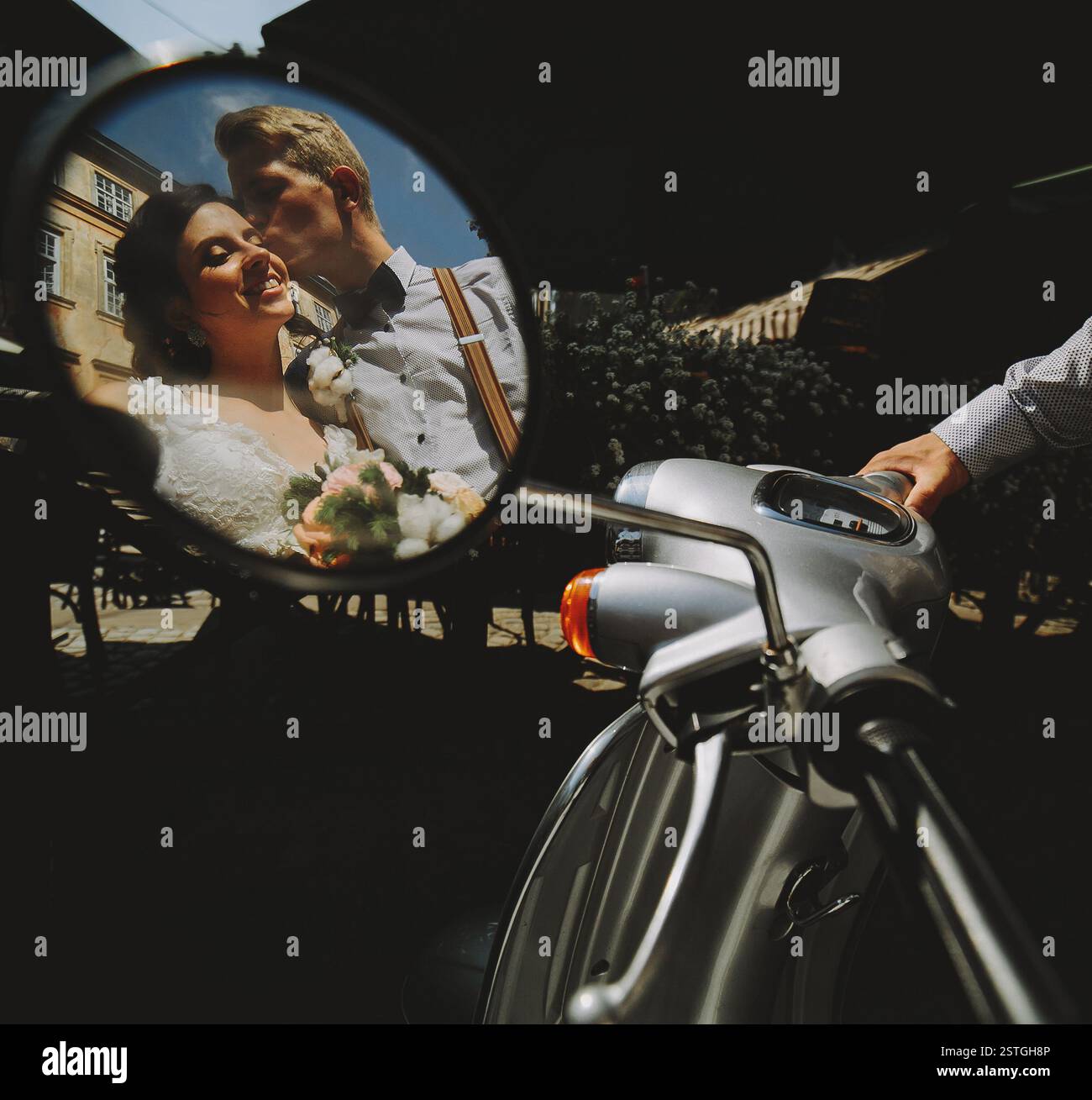 Couple reflection in mirror hi-res stock photography and images - Alamy