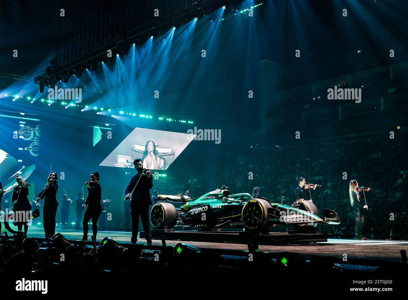 London, Emirats Arabes Unis. 18th Feb, 2025. Aston Martin F1 Team AMR25 ...
