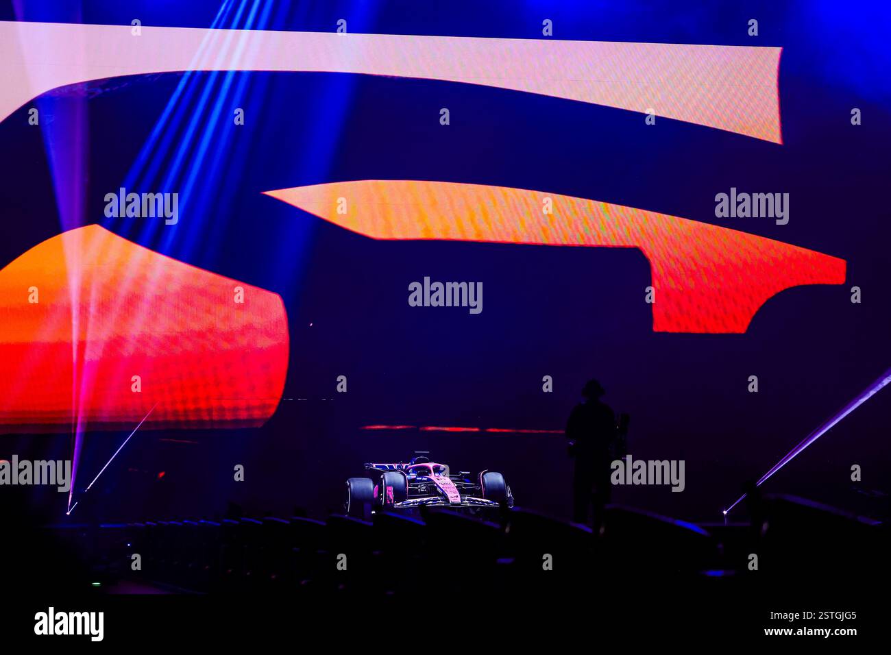 London, Emirats Arabes Unis. 18th Feb, 2025. Alpine F1 Team A525 livery ...