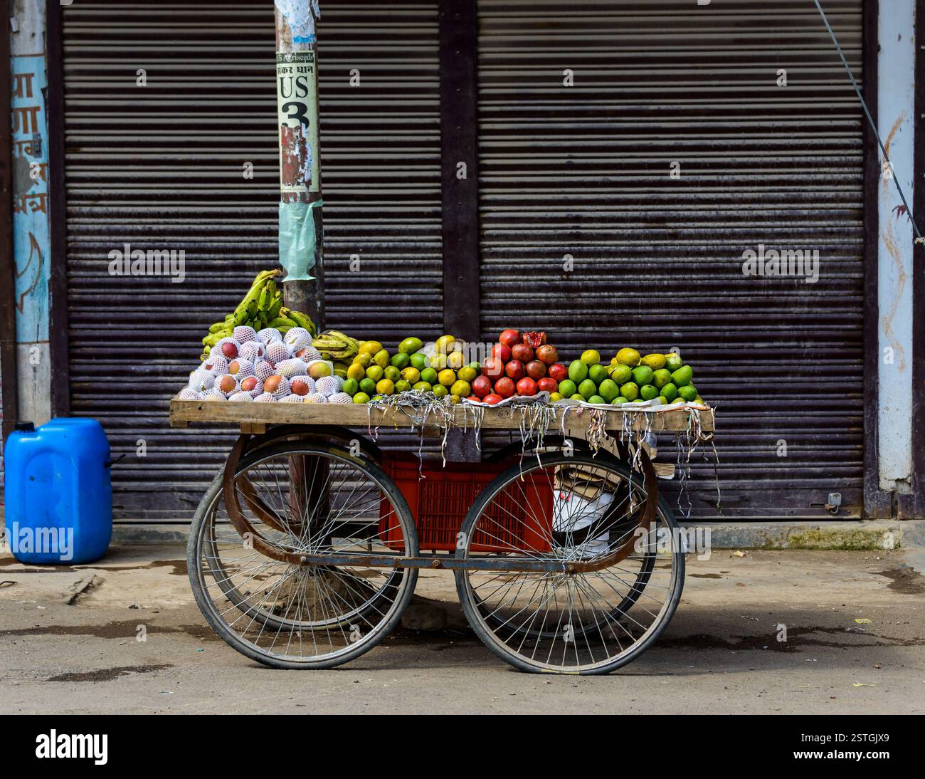 Fruit cart in Tulsipur, Nepal Stock Photo - Alamy