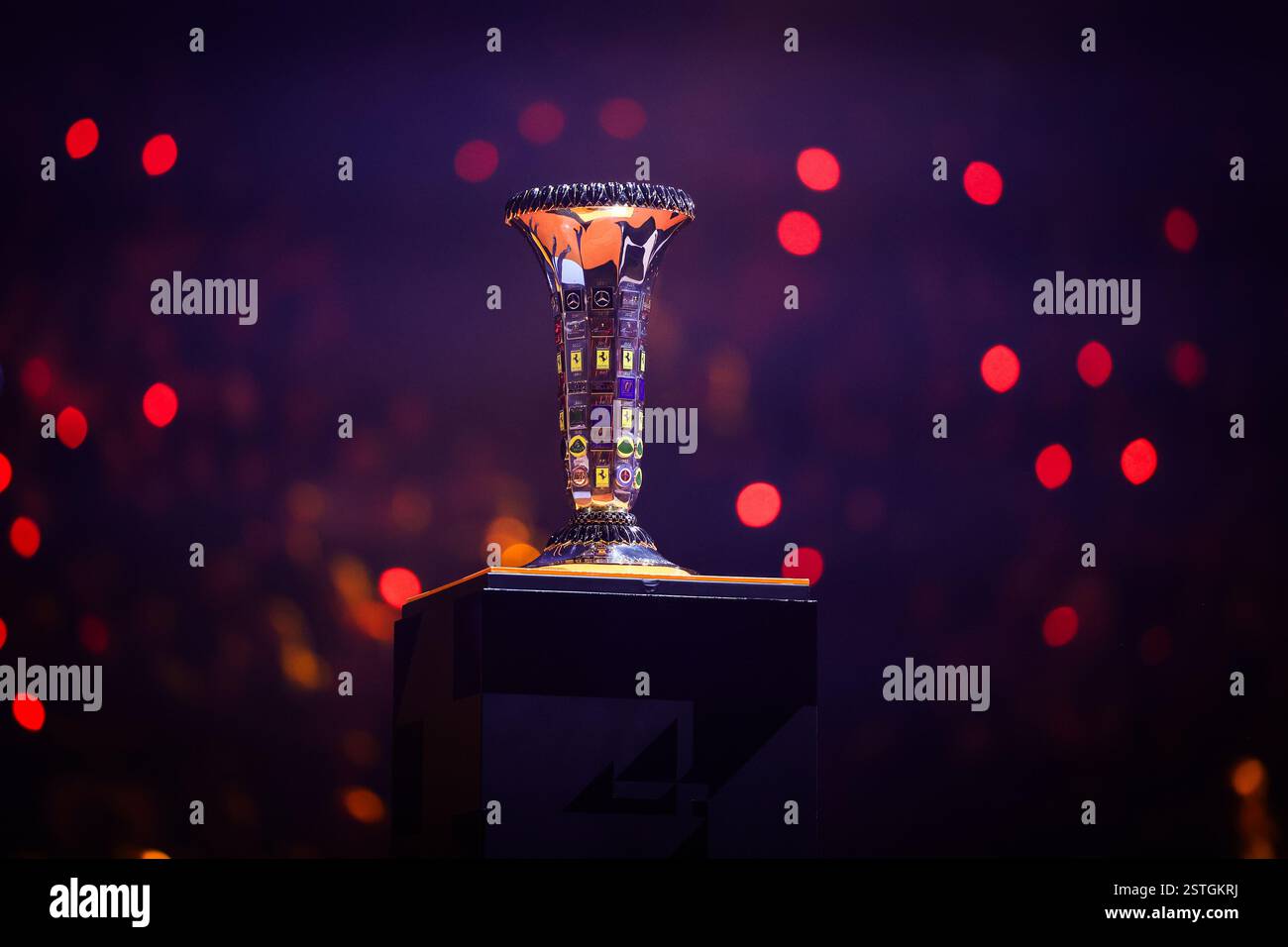 London, Emirats Arabes Unis. 18th Feb, 2025. The Constructors' trophy ...