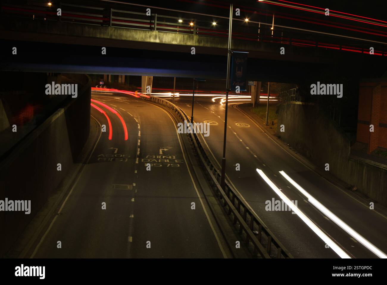 Luton dustable busway hi-res stock photography and images - Alamy