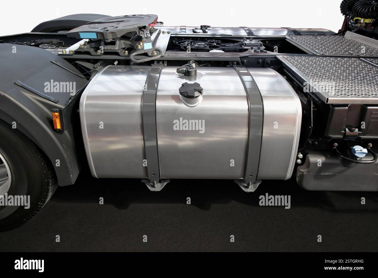 Stainless steel fuel tank at big truck hi-res stock photography and ...