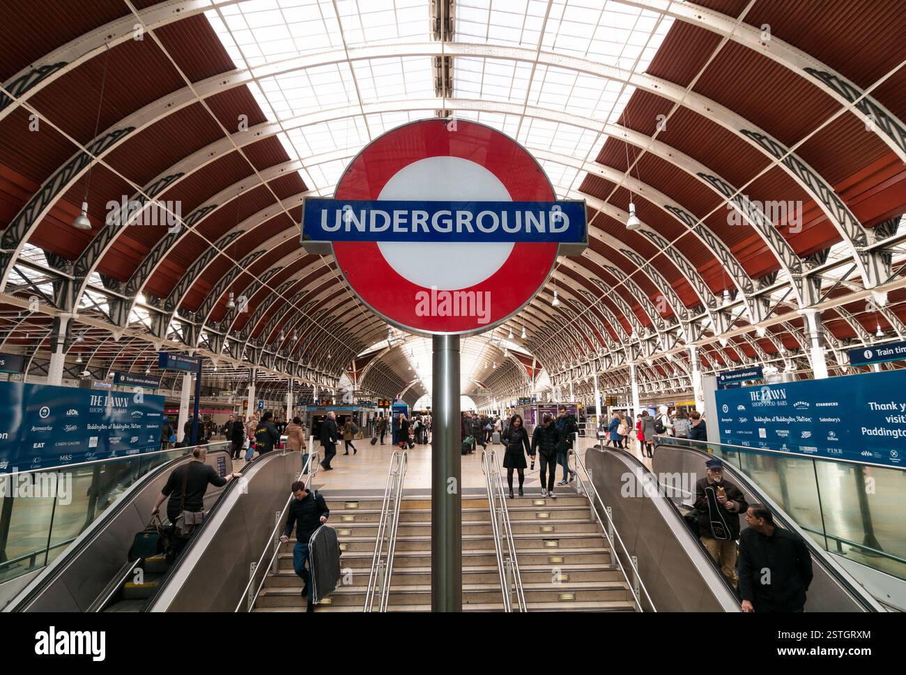 London Underground Sign at Paddington Station, London, UK Stock Photo ...