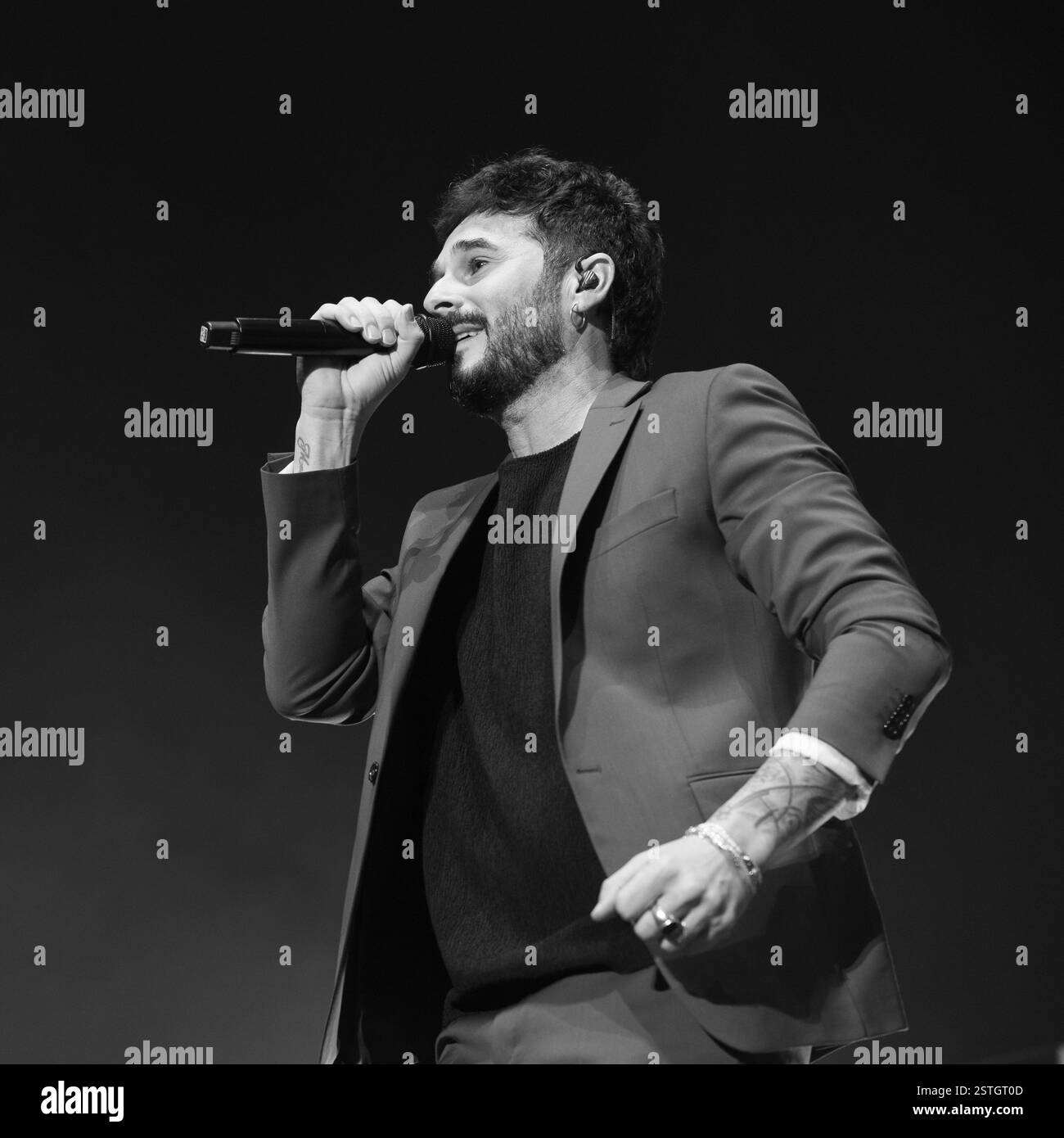 the singer Antonito Molina performs during a concert the Inverfest at ...