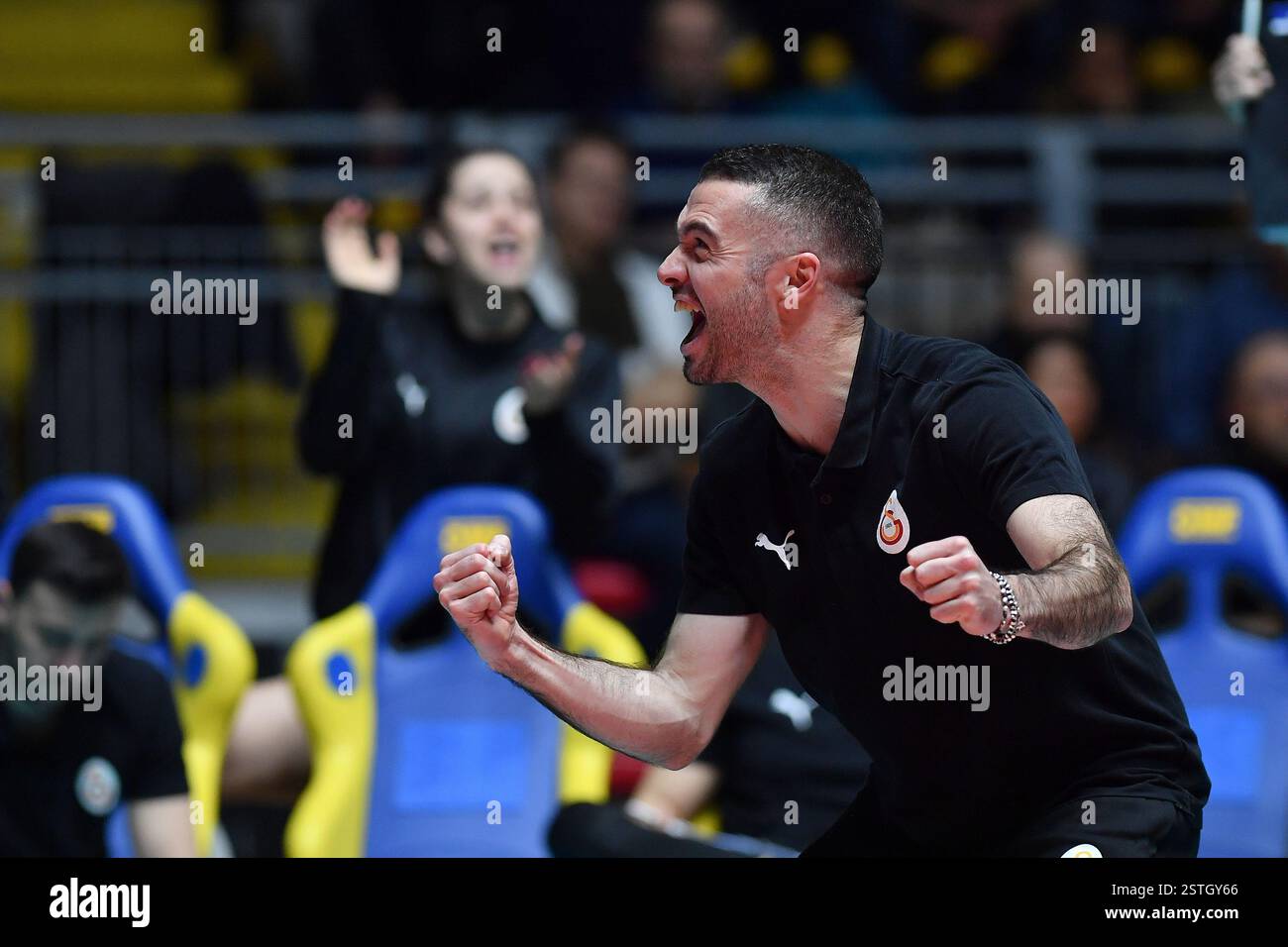 Alberto Bigarelli head coach of Galatasaray during the match between ...
