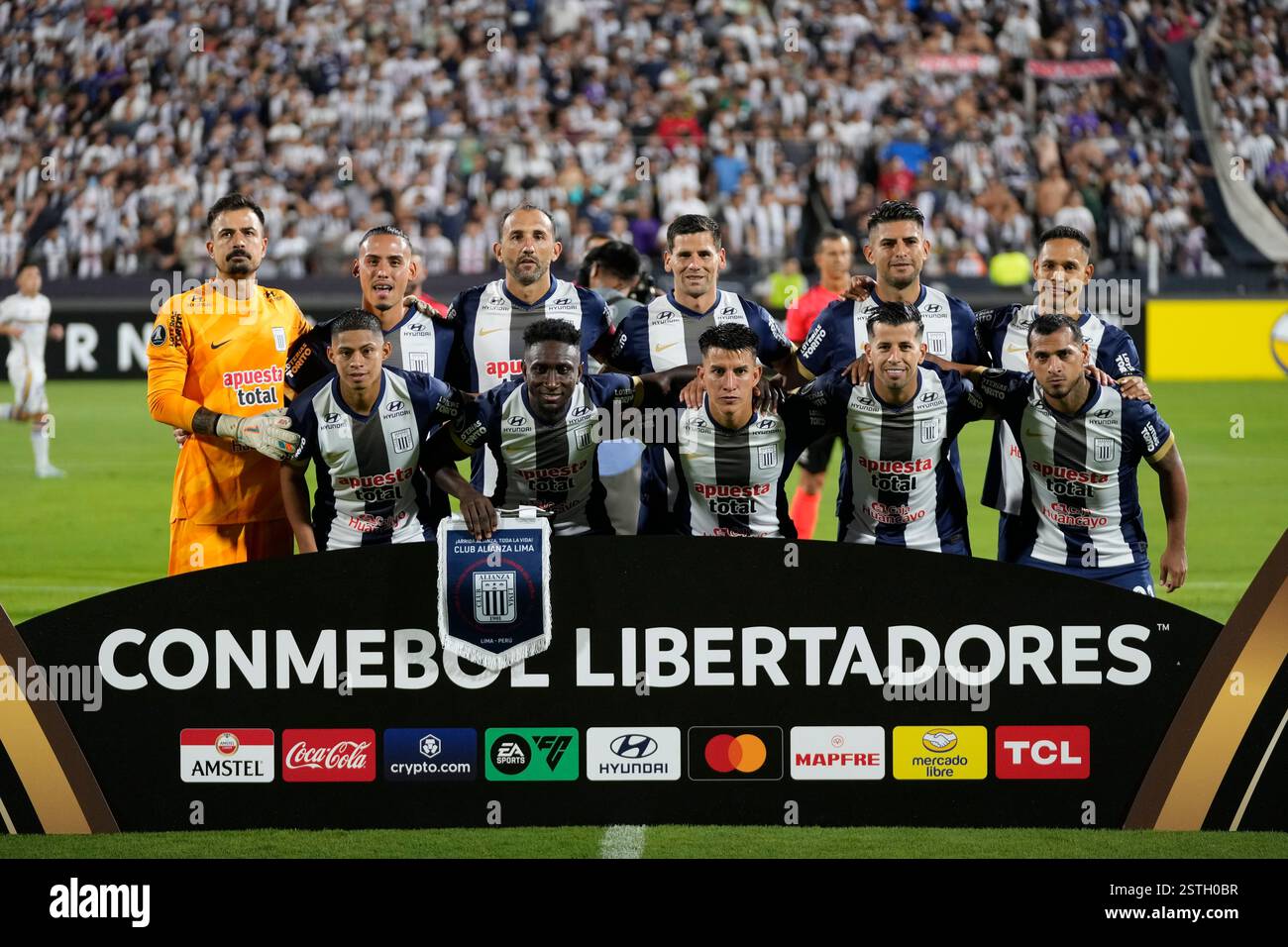 Peru's Alianza Lima players pose for a team photo prior to a Copa ...