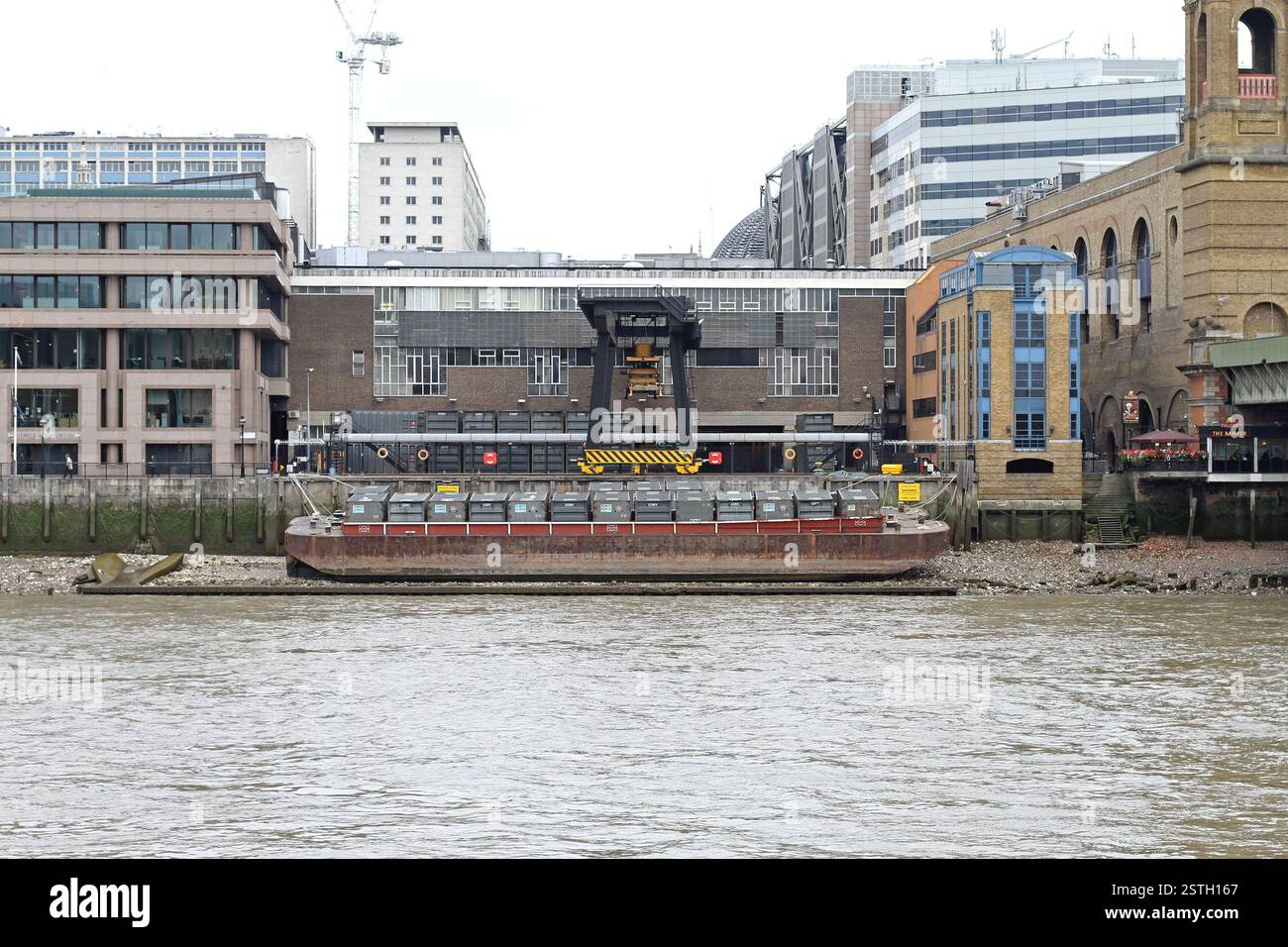 River walbrook hi-res stock photography and images - Alamy