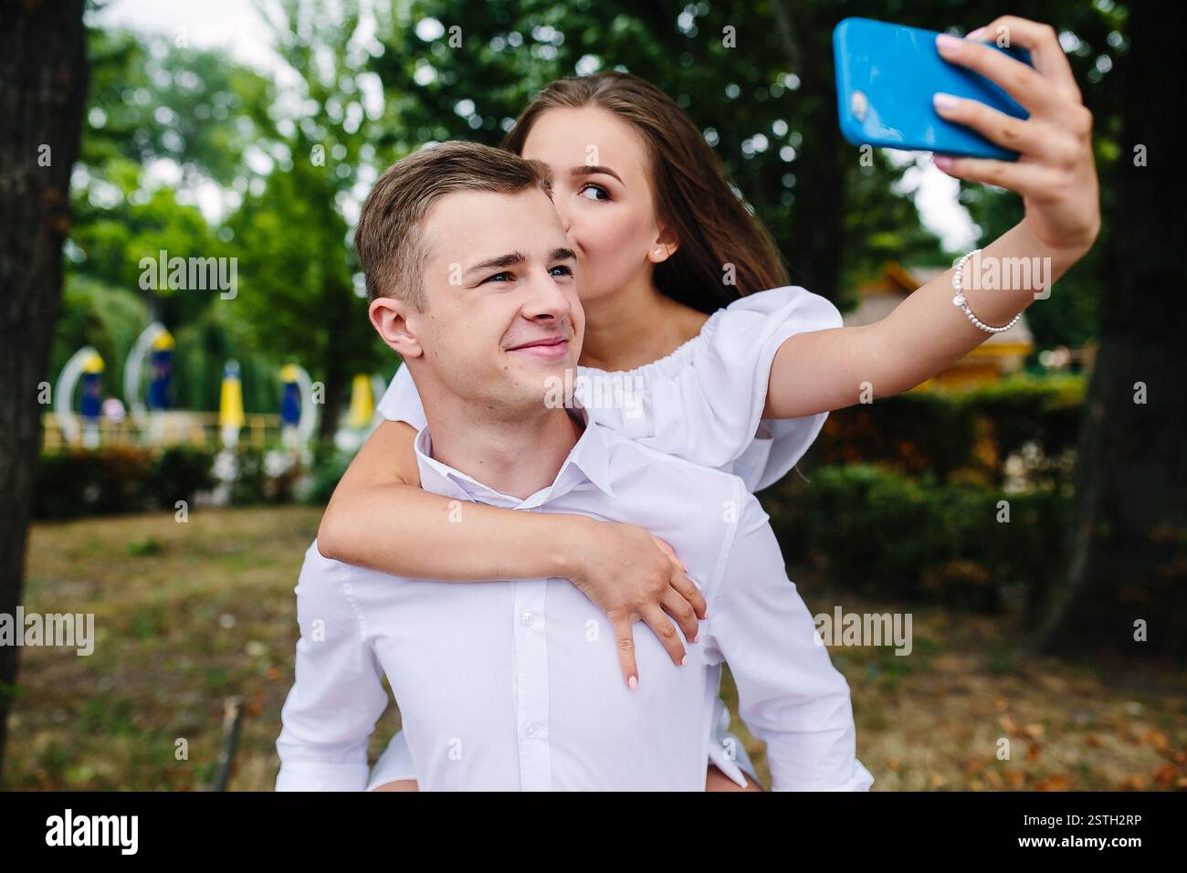 Romantic date young beautiful couple hi-res stock photography and ...