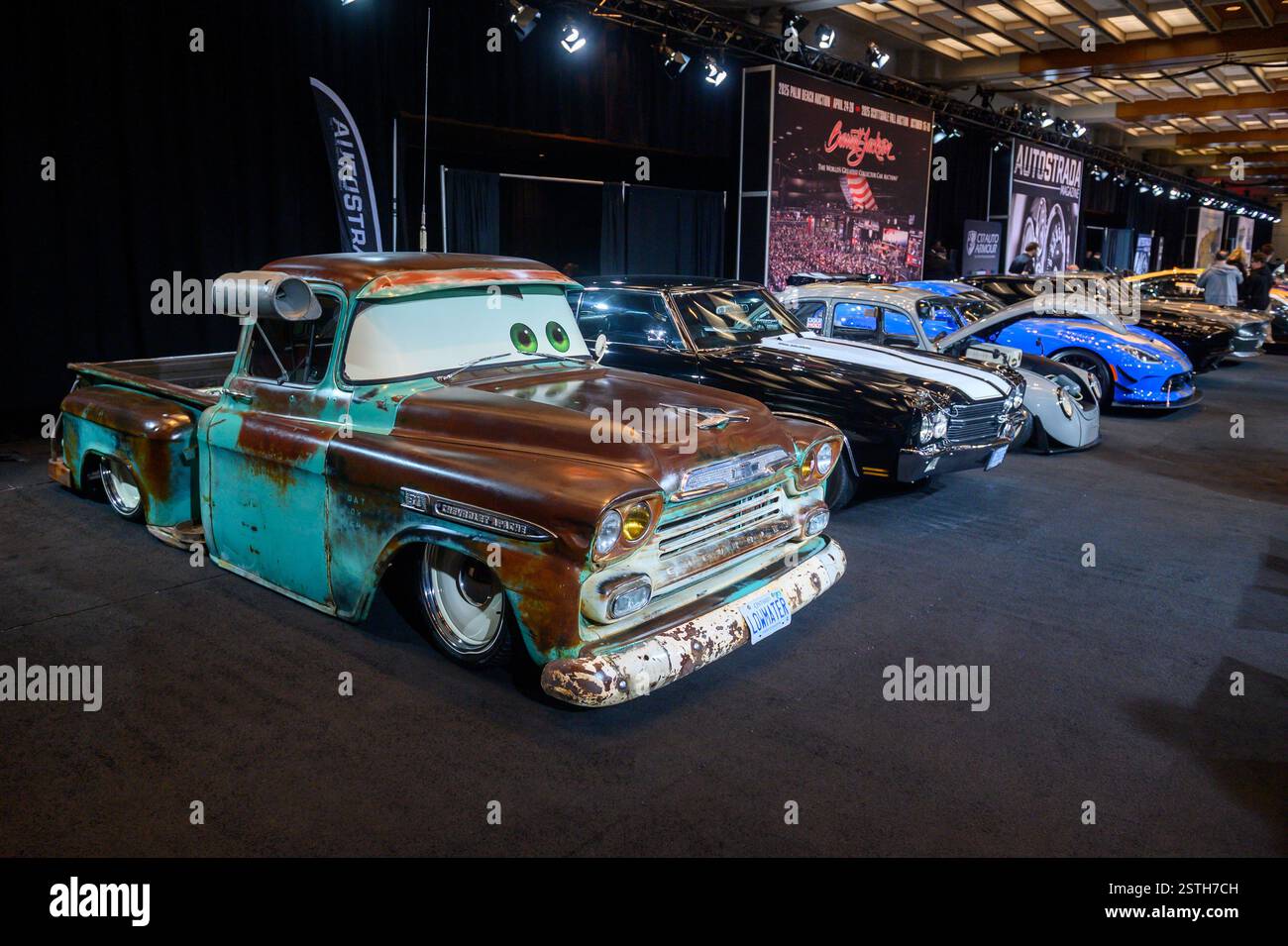 Toronto, ON, Canada - February 14, 2025: 1959 Chevrolet Apache Pickup ...