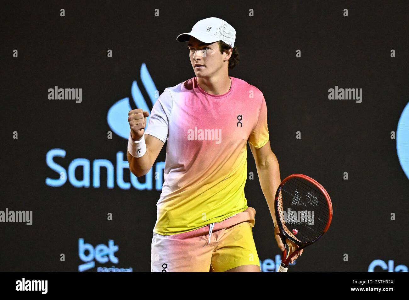 Rio De Janeiro, Brazil. 18th Feb, 2025. Joao FONSECA (BRA) vs Alexandre ...