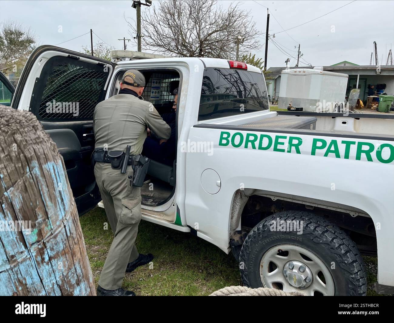 Immigration customs detainee hi-res stock photography and images - Alamy