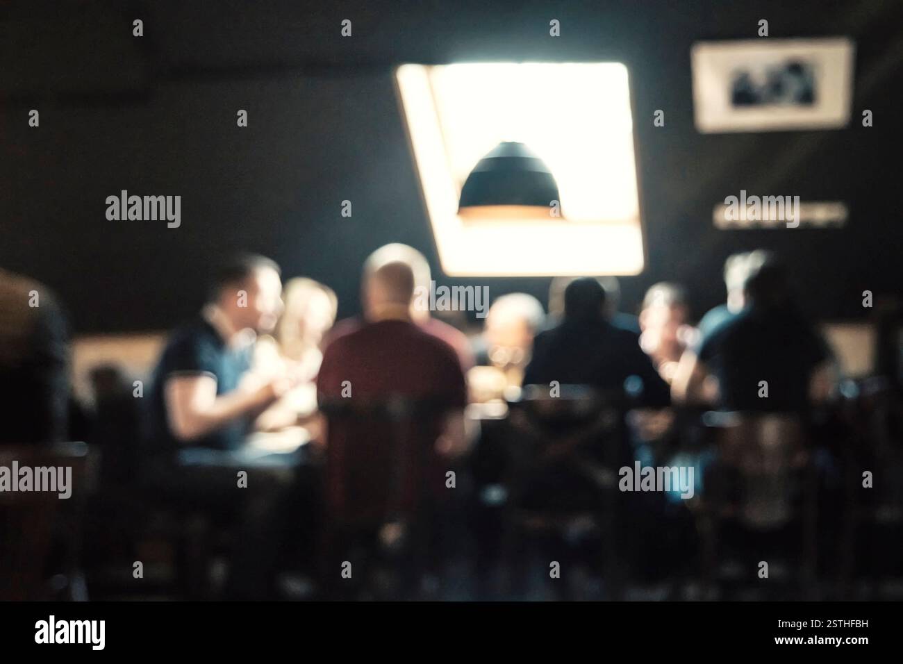 Customers restaurant sitting around hi-res stock photography and images ...