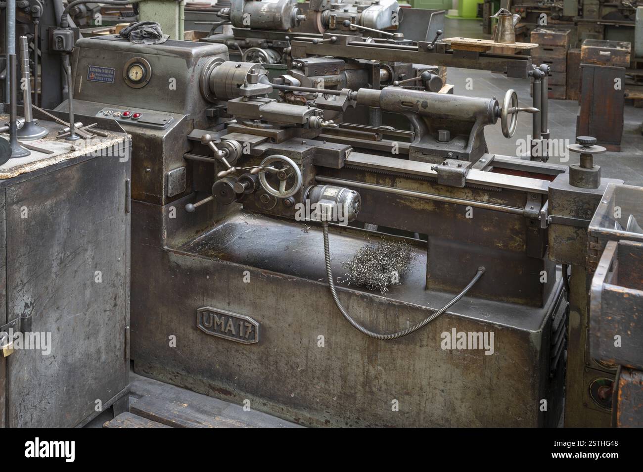 Workbench in the production hall of engine valves, formerly Dietz ...