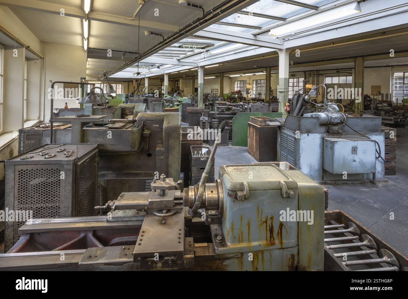 Production hall for engine valves, formerly Dietz & Pfriem valve ...