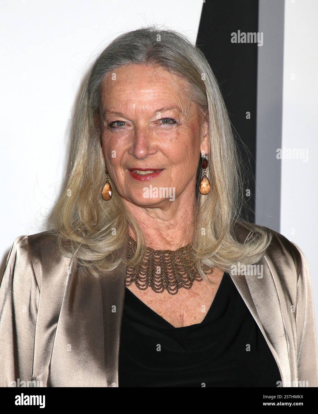 Siobhan darrow hi-res stock photography and images - Alamy