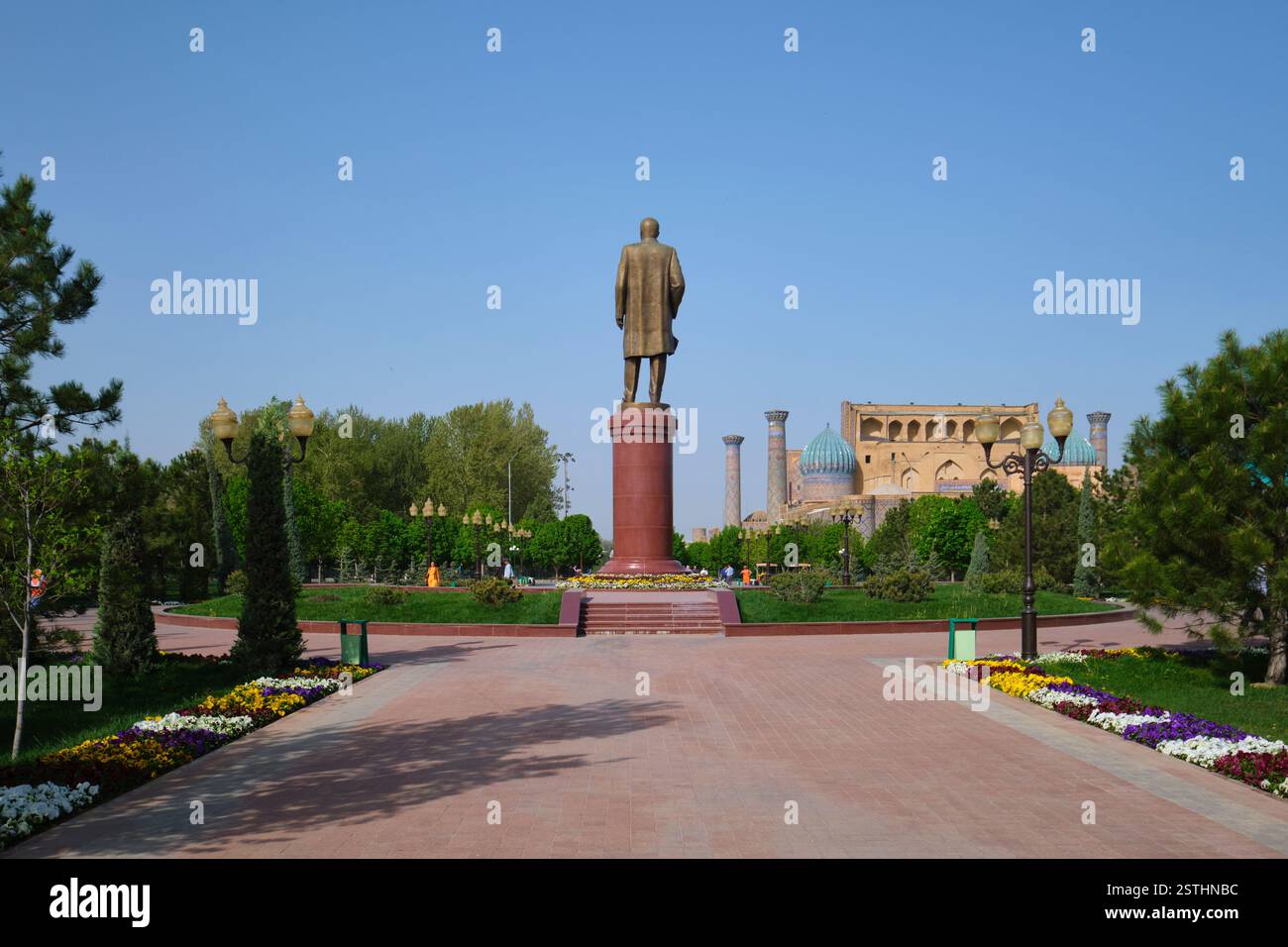 The back, behind, rear of a large, bronze statue, sculpture of the ...