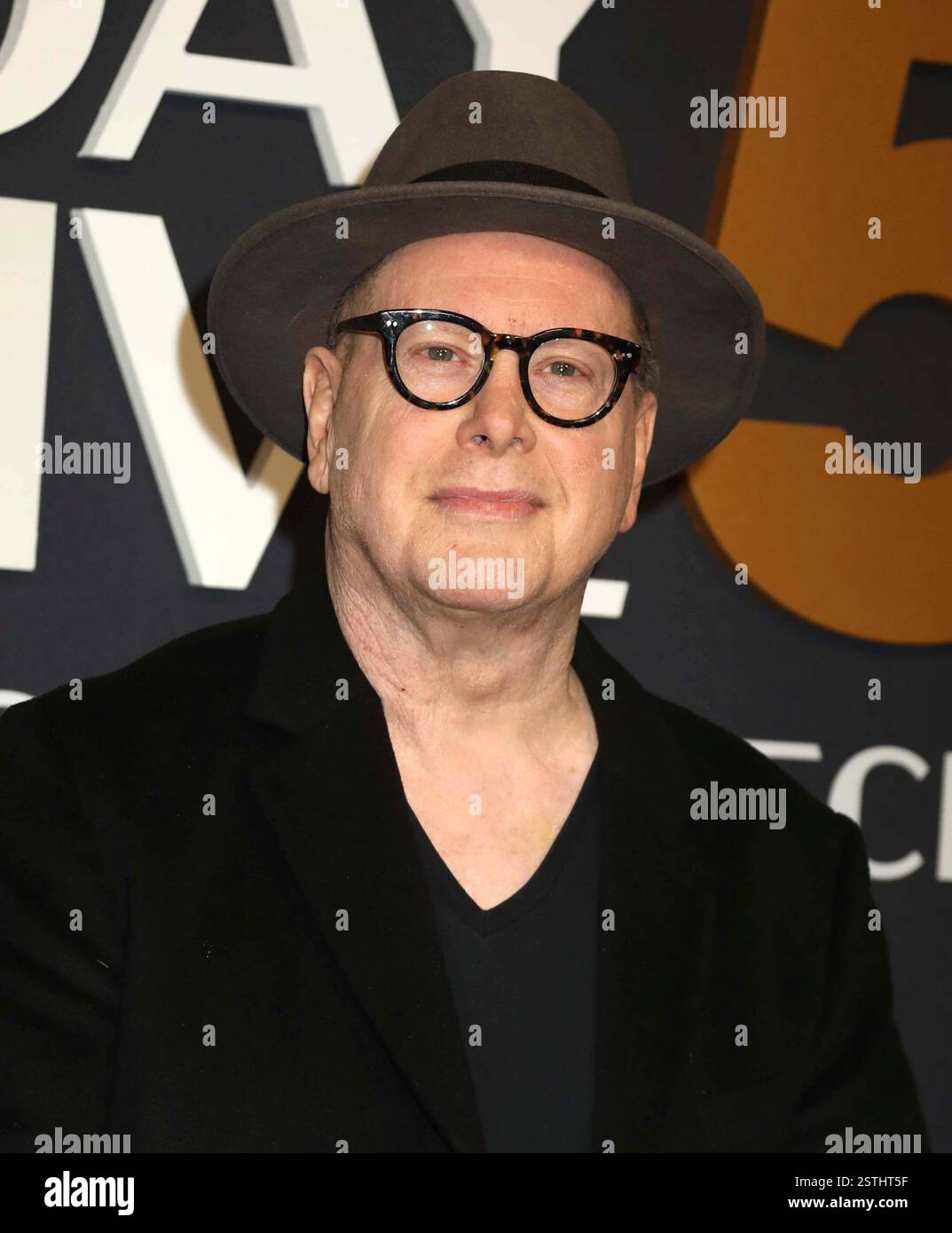 February 16, 2025, New York, New York, USA: Actor DARRELL HAMMOND seen ...
