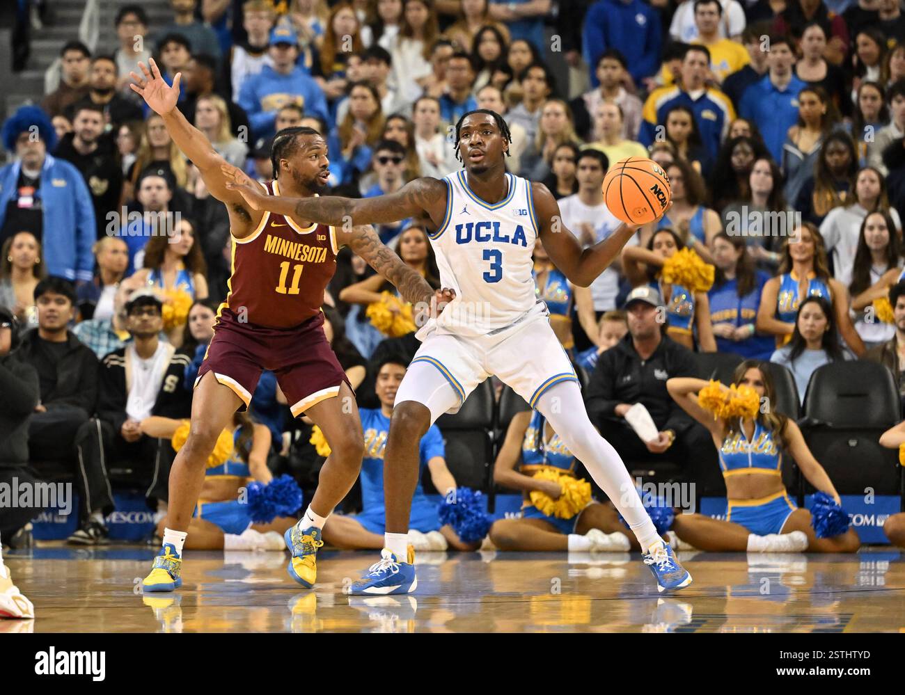 LOS ANGELES, CA - FEBRUARY 18: UCLA Bruins guard Eric Dailey Jr. (3 ...