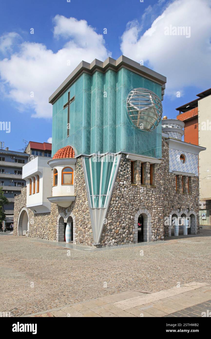 Mother teresa house hi-res stock photography and images - Alamy