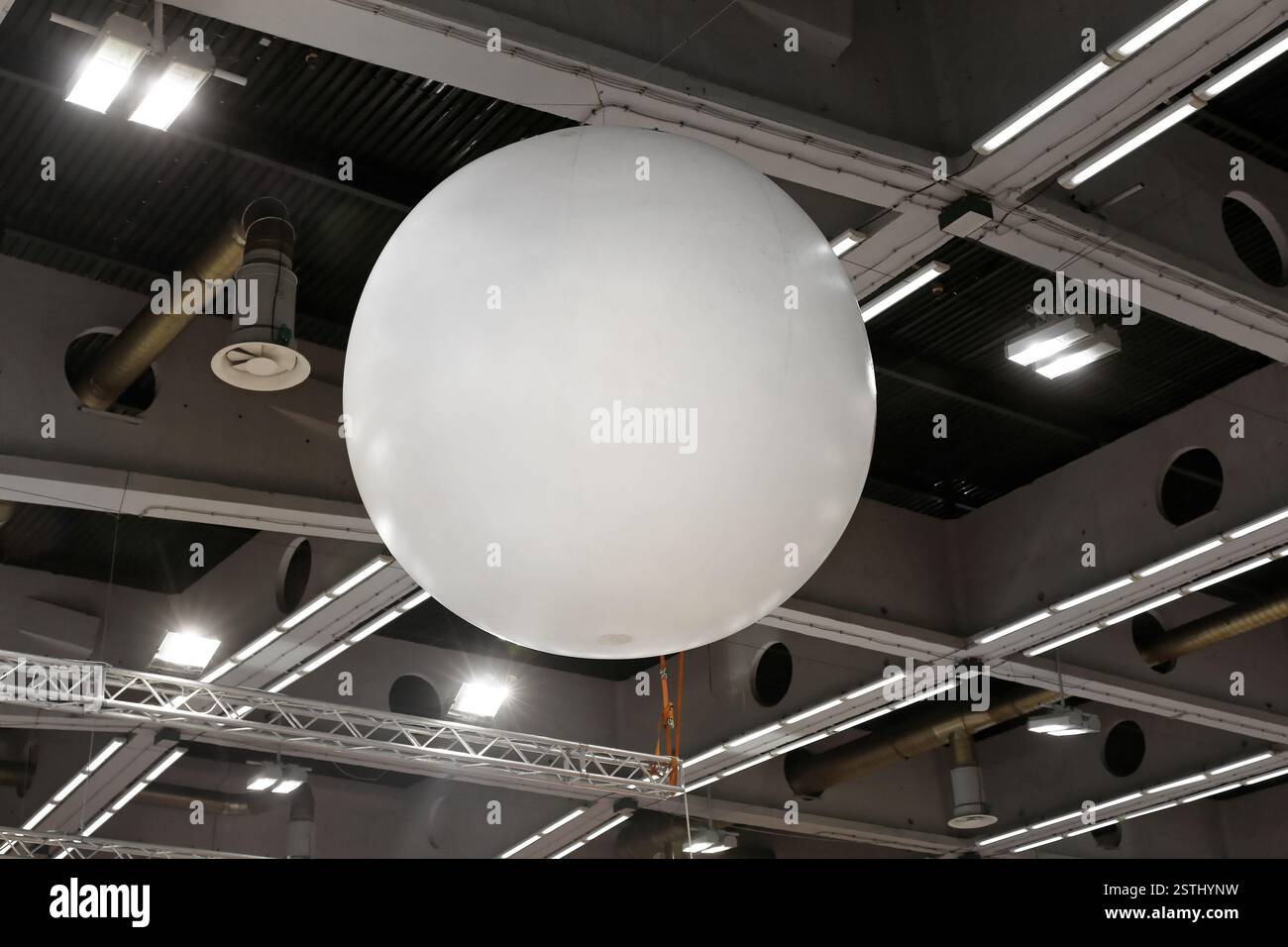 Air balloon advertising hi-res stock photography and images - Alamy