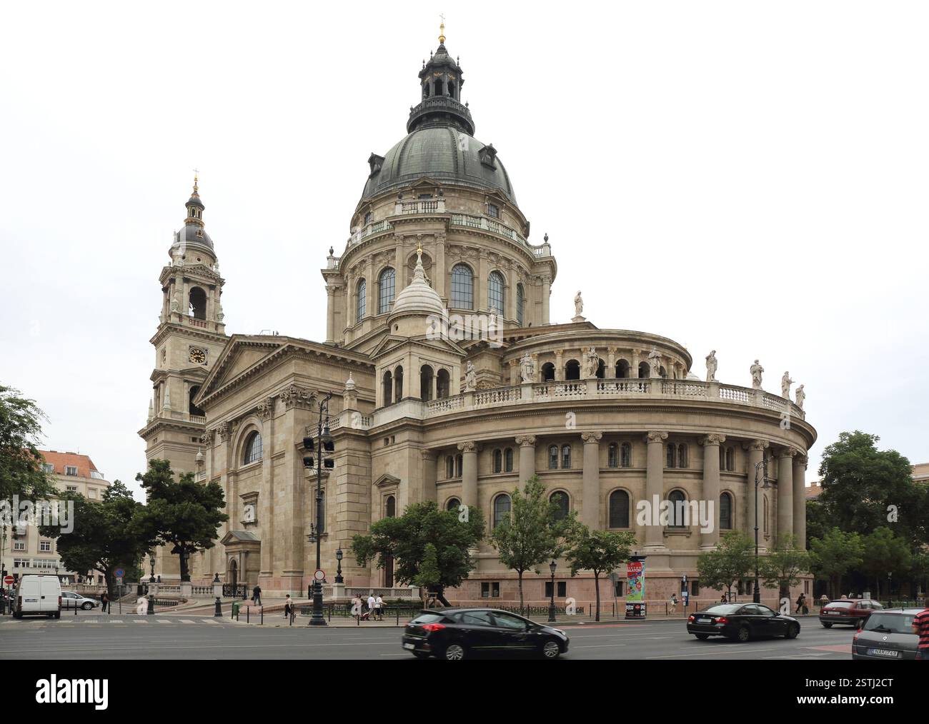 St. Stephen Budapest Stock Photo - Alamy