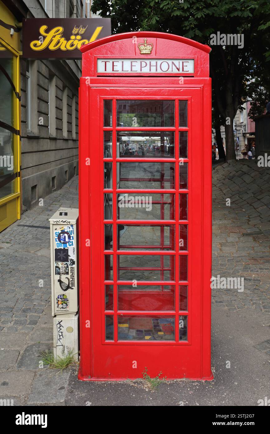 Red Phone Booth Vienna Stock Photo - Alamy