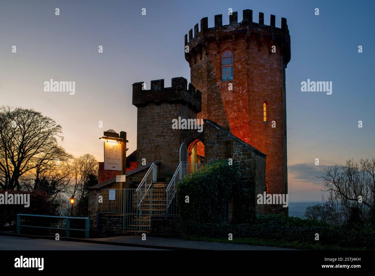 Edgehill hi-res stock photography and images - Alamy