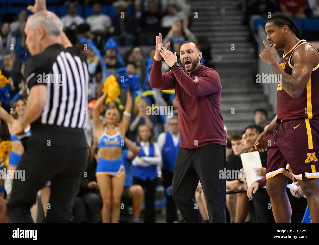 LOS ANGELES, CA - FEBRUARY 18: Minnesota Golden Gophers head coach Ben ...