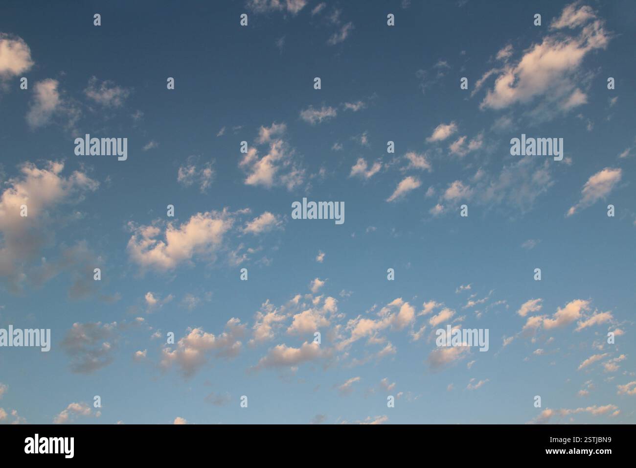 Blue dramatic scenery hi-res stock photography and images - Alamy