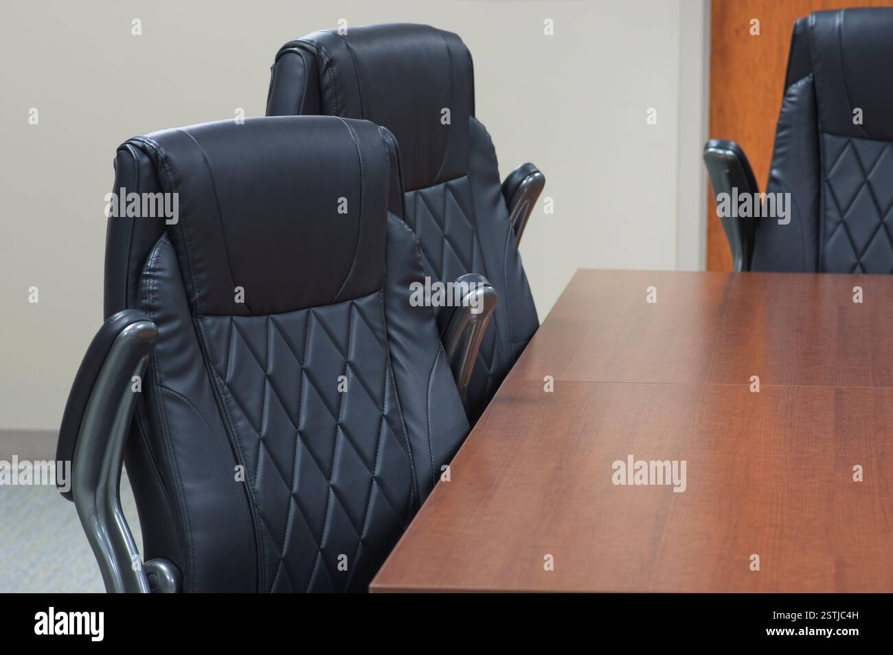 Polished leather texture hi-res stock photography and images - Alamy