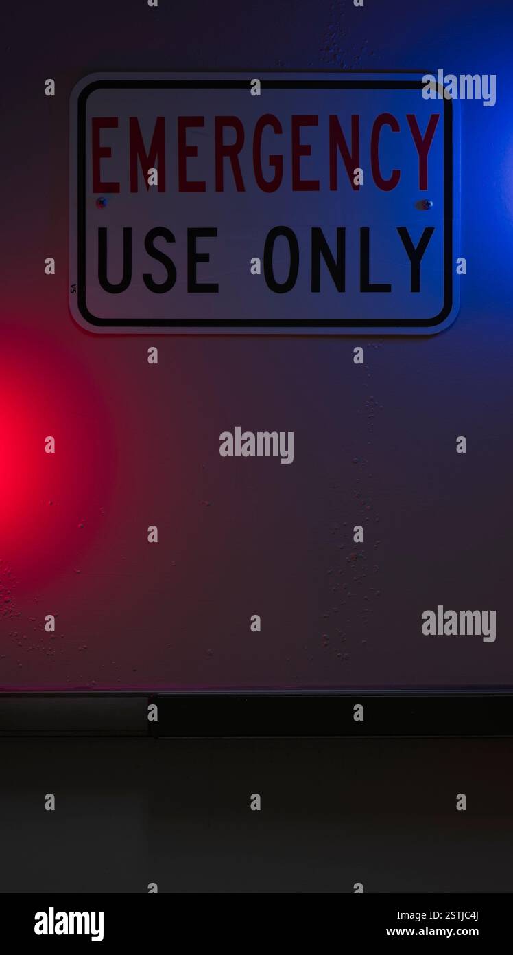 Emergency preparedness sign hi-res stock photography and images - Alamy