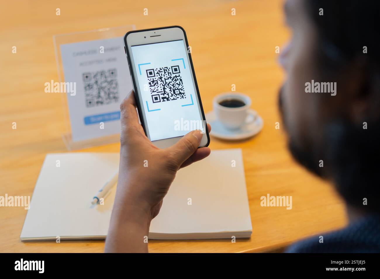 Generate invoice hi-res stock photography and images - Alamy