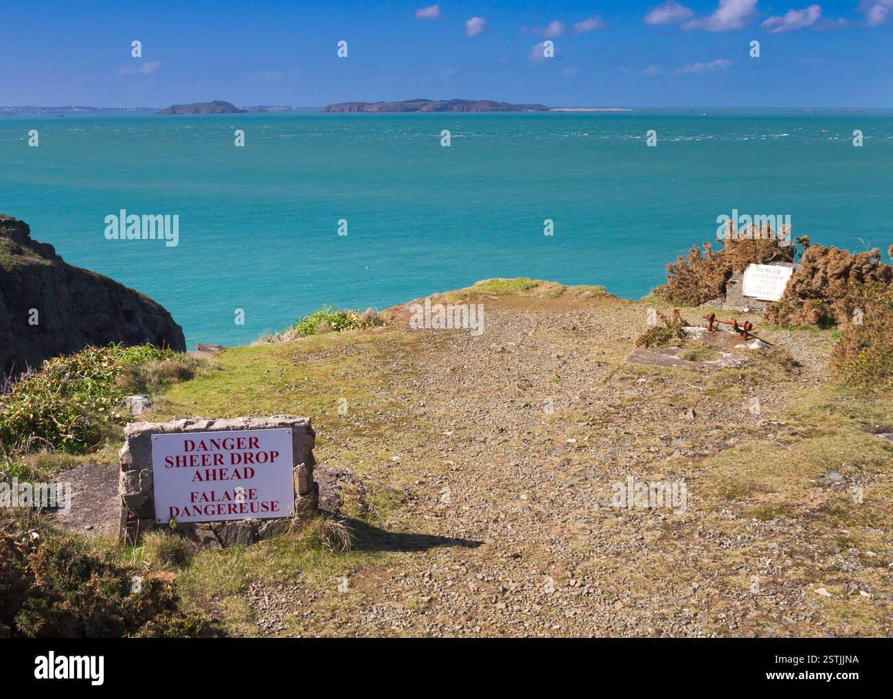 Sark sign hi-res stock photography and images - Alamy